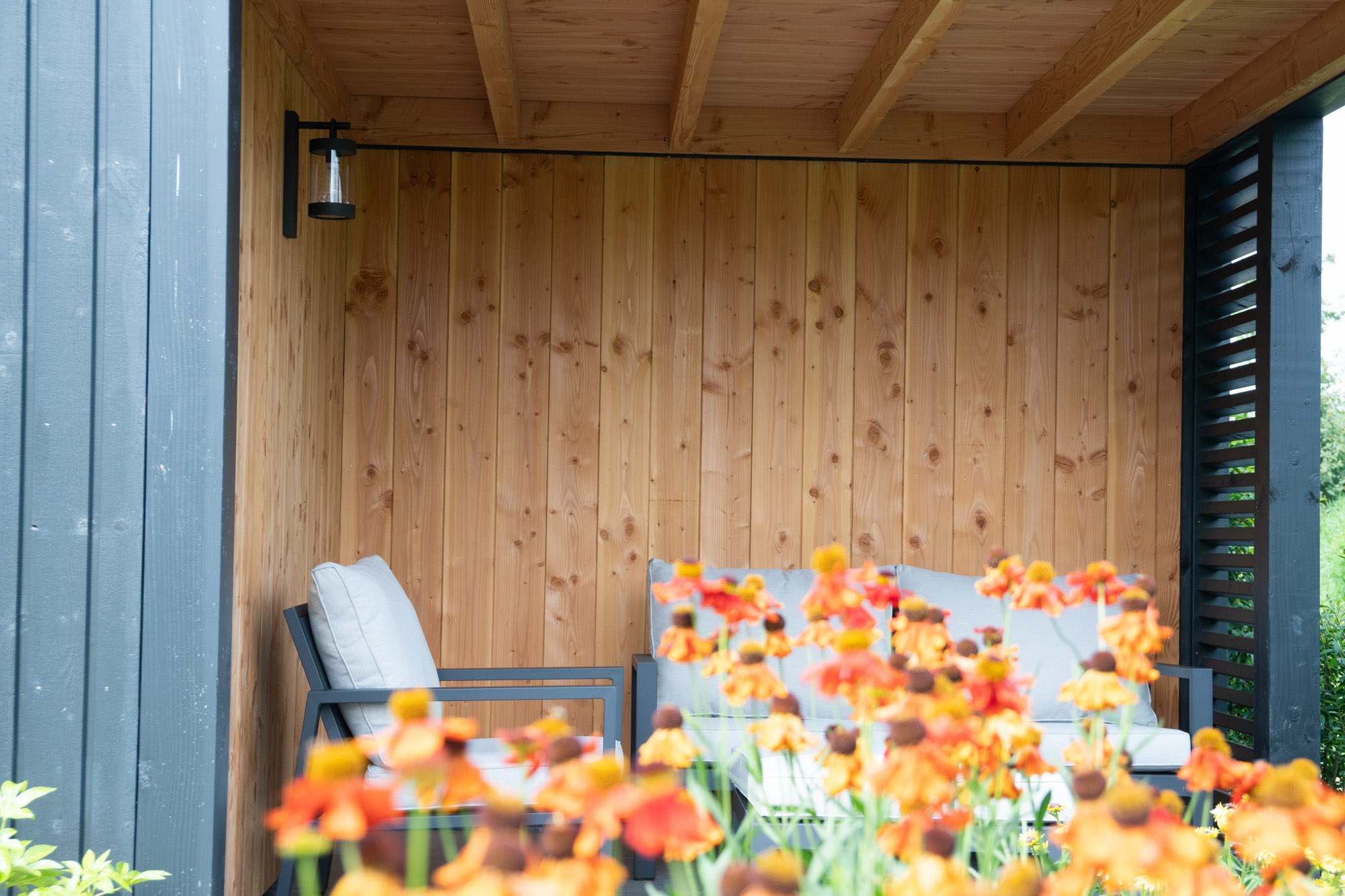 Overkapping gezellig inrichten? Dat doet u met deze tips! | Geldersche ...