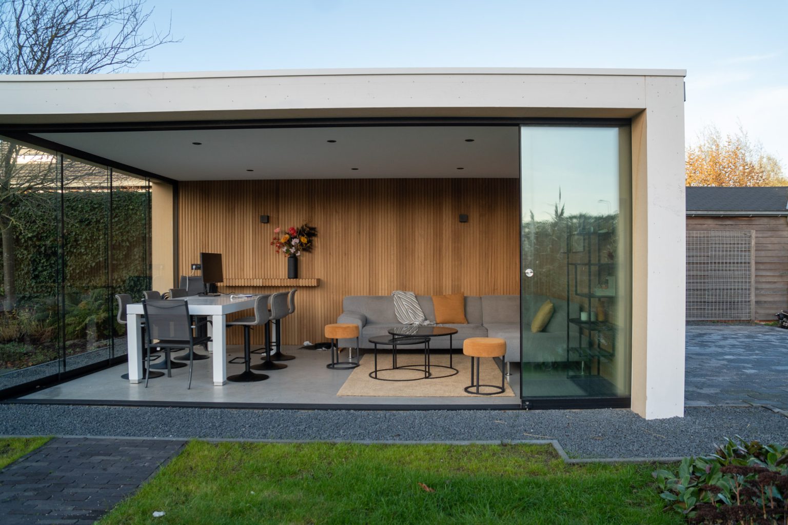 Overkapping met glas (wand) bouwen | Geldersche Houtbouw