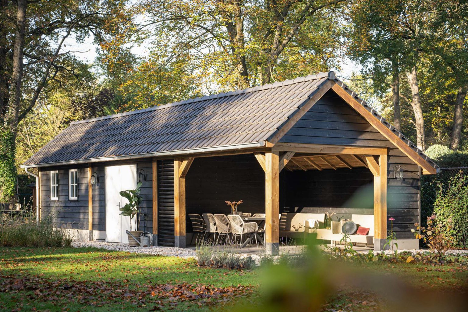 Project | Schuur met veranda Lemmer | Geldersche Houtbouw